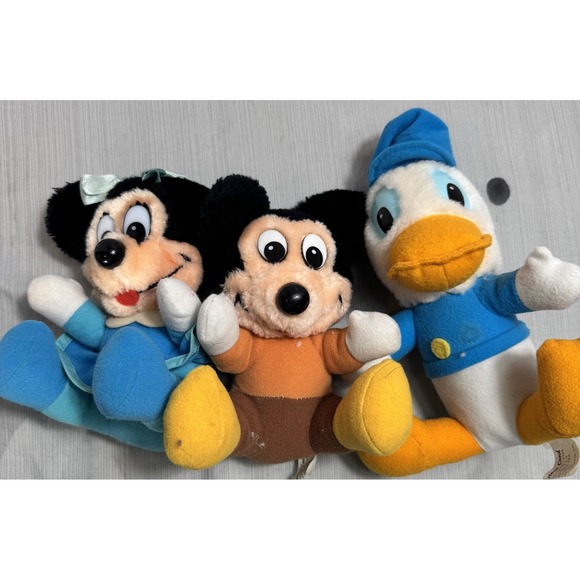 Disney | Toys | Vintage 984 Hardees Disney Mickeys Christmas Carol ...
